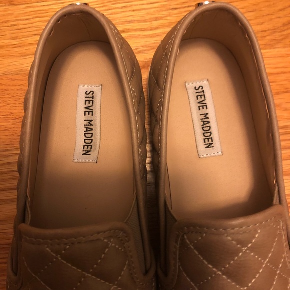 Steve Madden | Shoes | Steve Madden Zaander Platform Slip On Shoe Size ...